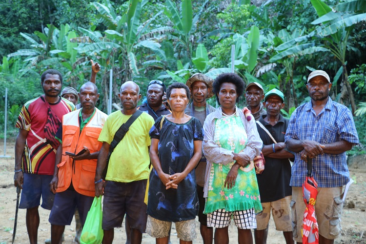 Clone Cocoa Introduction expected to improve cocoa farming in Usino | Papua New Guinea | World ...